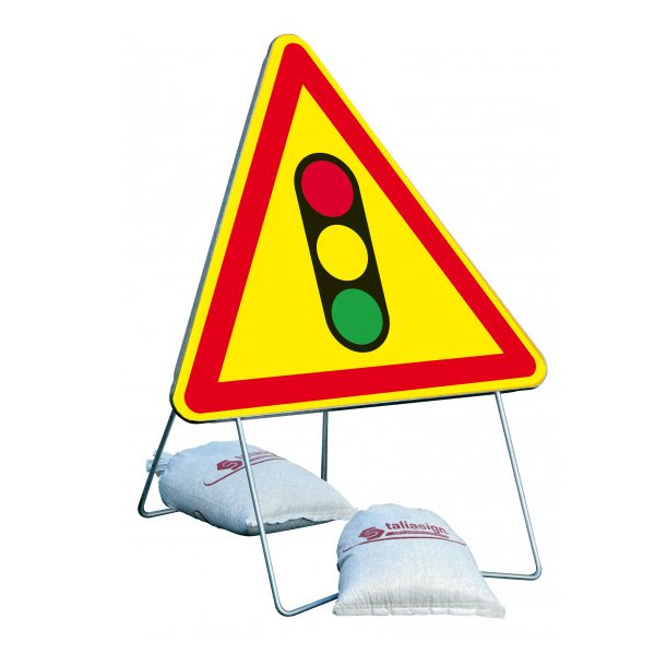 Panneau avertissement signalisation feux tricolores AK17 classe T1