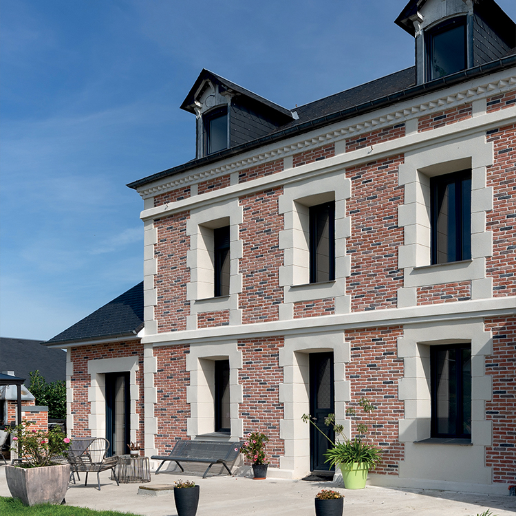 Notre catalogue Saison 2024 pour aménager vos extérieurs